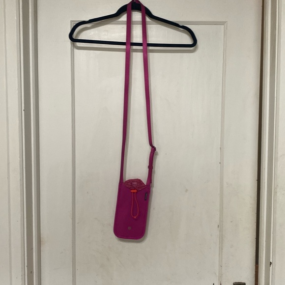 lululemon athletica | Bags | Lululemon Crossbody Phone Pouch | Poshmark